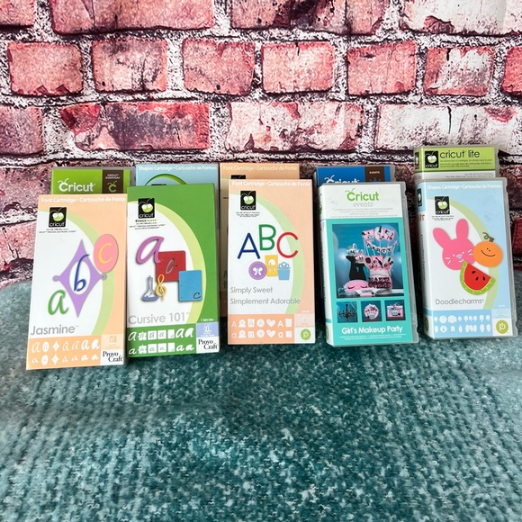 Cricut | Art | 39 Cricut Expressions Cartridge Set Bundle | Poshmark